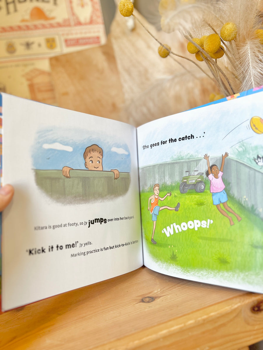 Backyard Footy – Little Gumnuts